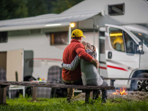 Pine Meadows RV Park | RV Lot Rental Near Midland-Odessa, TX